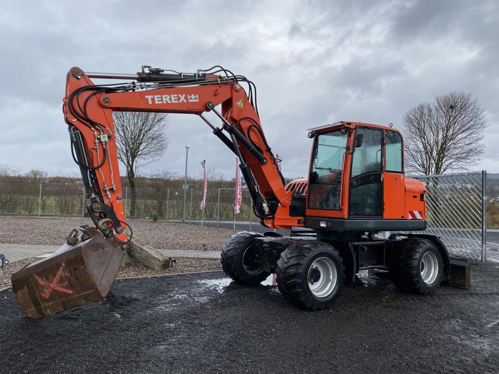 SCHAEFF HML42 – OMNIPORT